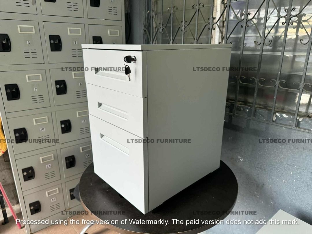 steel mobile pedestal office partitions, Furniture & Home Living ...