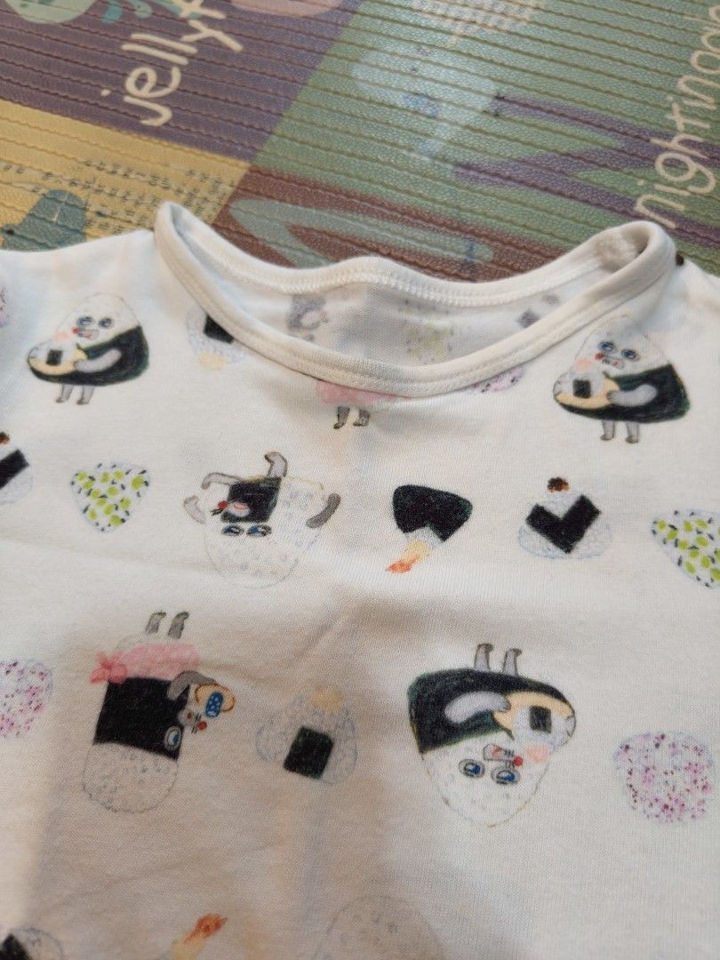 Uniqlo baby 90cm, Babies & Kids, Babies & Kids Fashion on Carousell