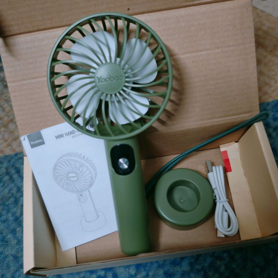 Yoobao Smart Mini Fan Upto 14 Hours Battery Life with Digital Screen ...