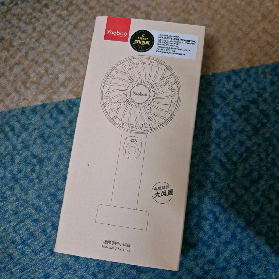 Yoobao Smart Mini Fan Upto 14 Hours Battery Life with Digital Screen ...
