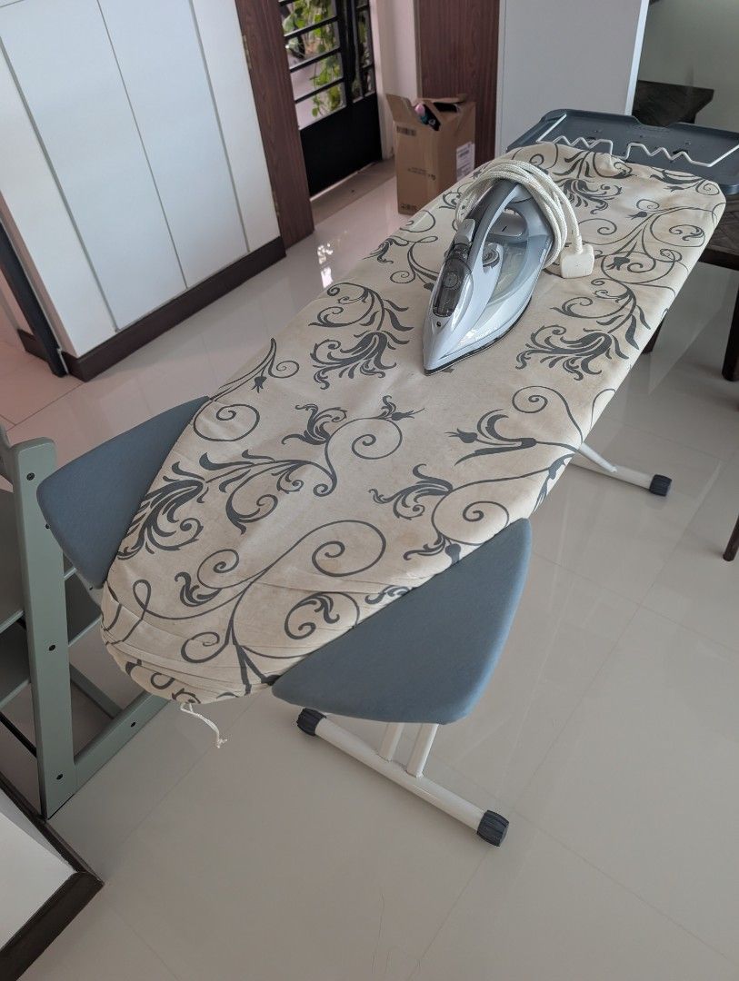 Philips Easy 8 ironing board + Azur Iron, TV & Home Appliances, Irons ...