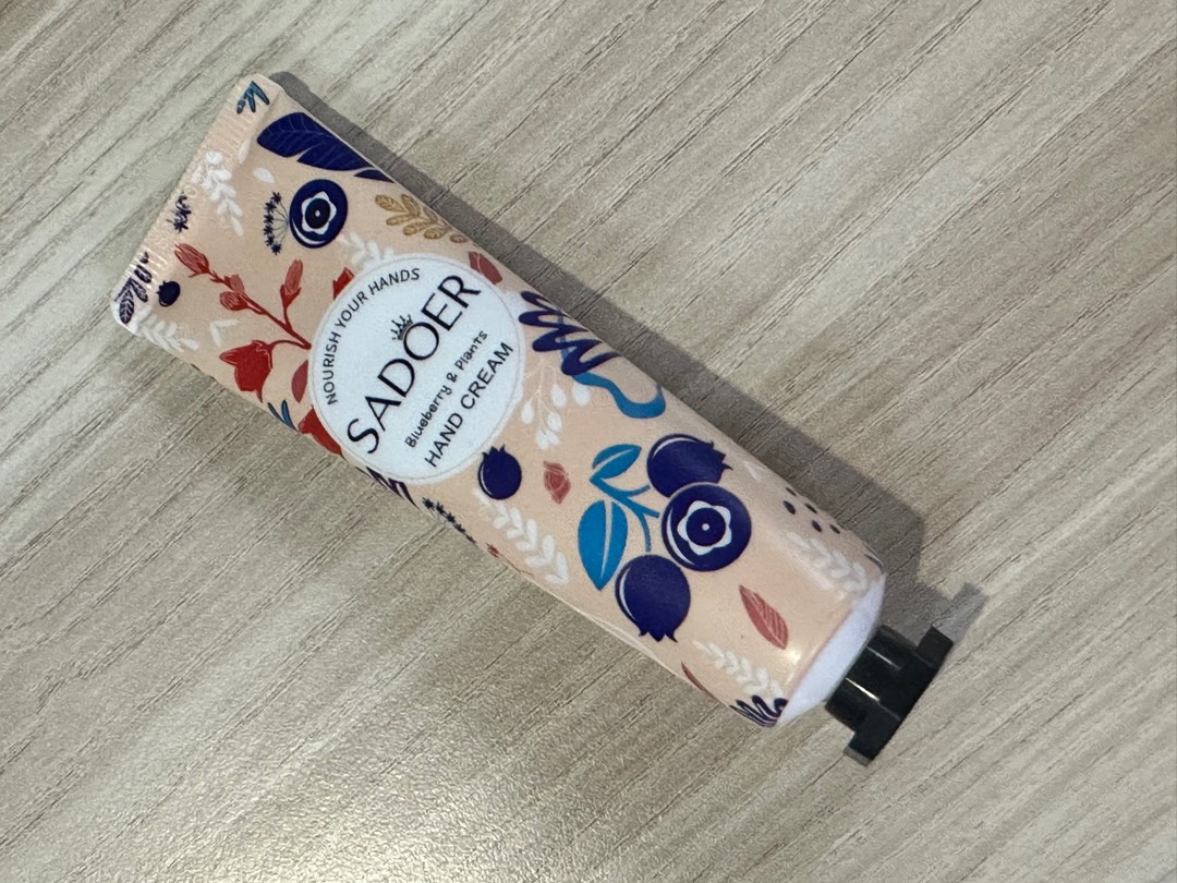 SADOER Blueberry & Plants Hand Cream, Beauty & Personal Care, Hands ...