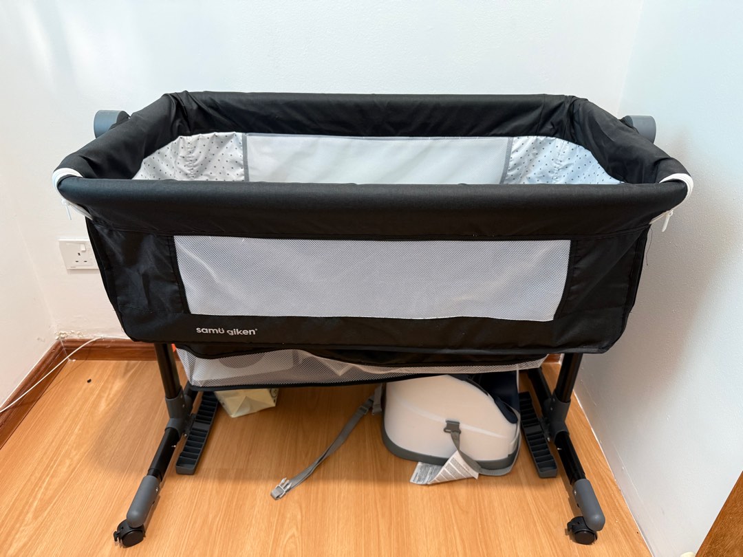 Samu Giken Baby Bassinet, Babies & Kids, Baby Nursery & Kids Furniture ...