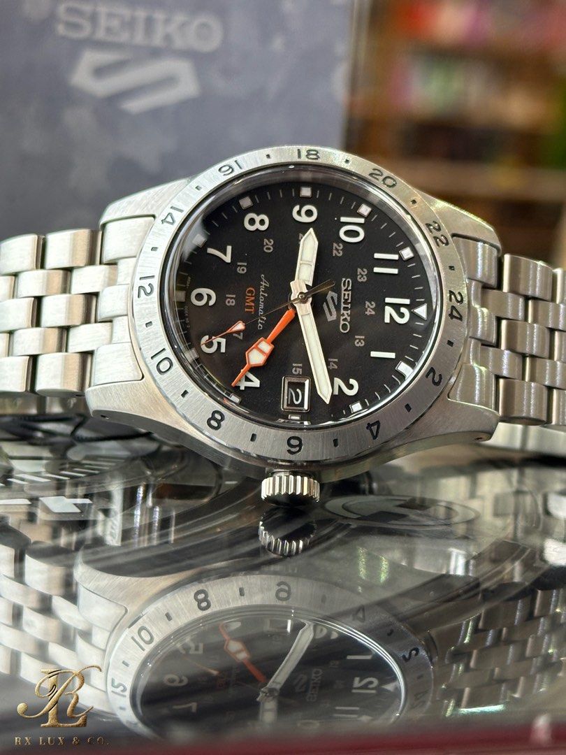 Seiko 5 Sports Fields GMT SSK023K1, Men's Fashion, Watches ...