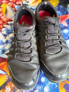 Skechers hitam Dijual | Beli 100+ Skechers hitam online | Carousell ...