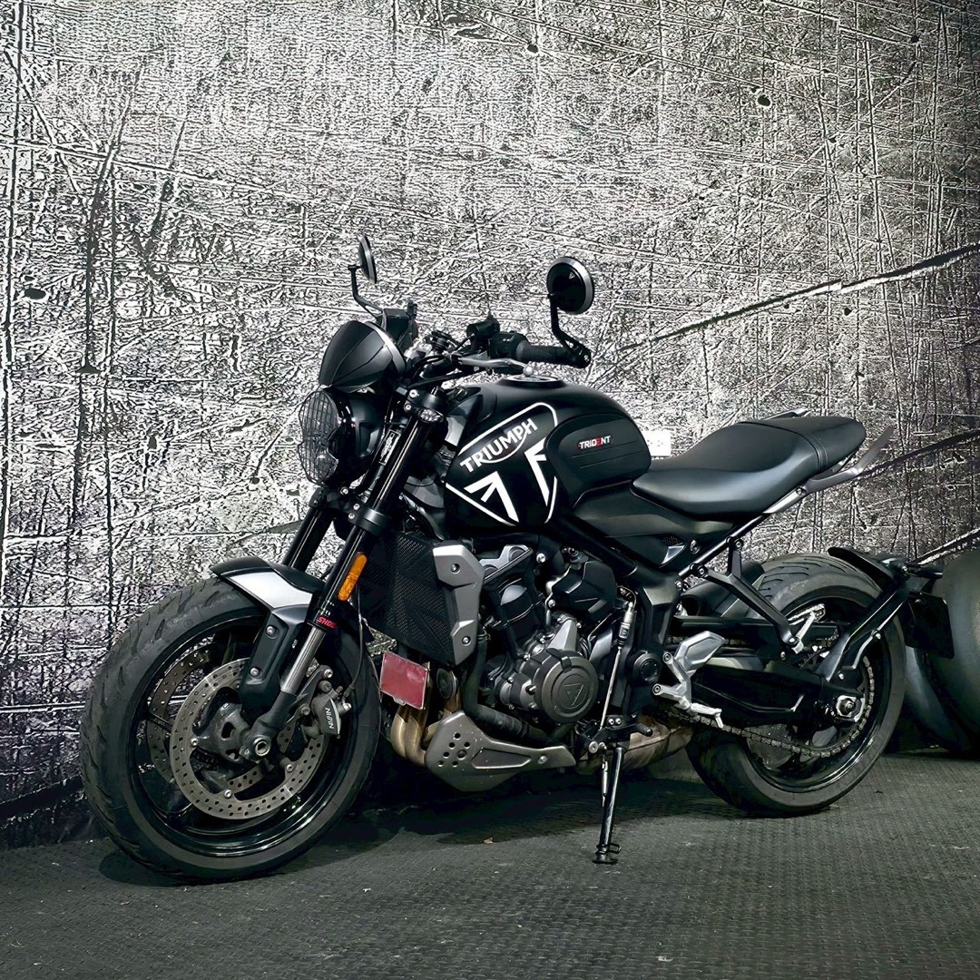 🏍 🔥重磅登場！英倫街頭猛獸 TRIUMPH Trident 660 等你來征服🔥 🏍, 機車, 重機在旋轉拍賣