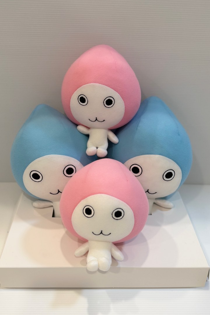 💧 Daikin Pichonkun Plush Toy 4 pcs – 2 Pink + 2 Blue) 💙💗, Hobbies ...