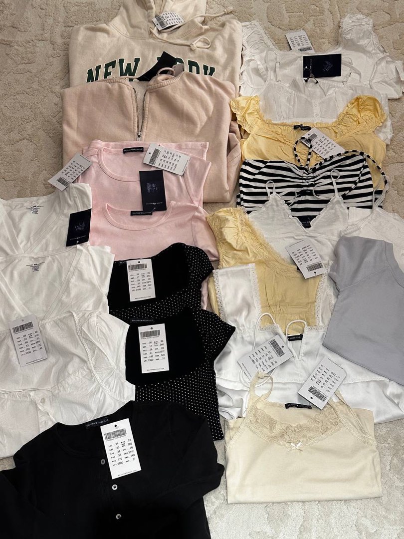 brandy melville china htb/group order 🇨🇳 , Women's Fashion, Tops ...