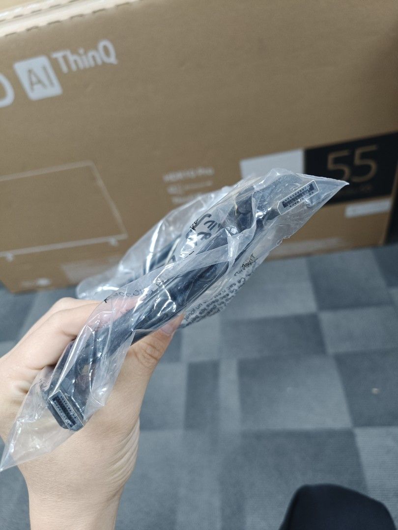 LG Display Port (DP to DP) Cable - Brand New, Computers & Tech, Parts ...