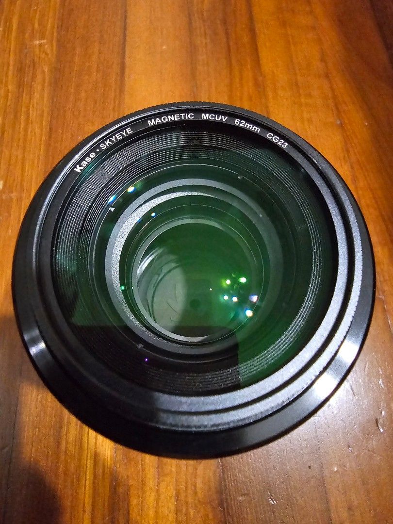 Sony FE 90mm f/2.8 Macro Lens, Photography, Lens & Kits on Carousell