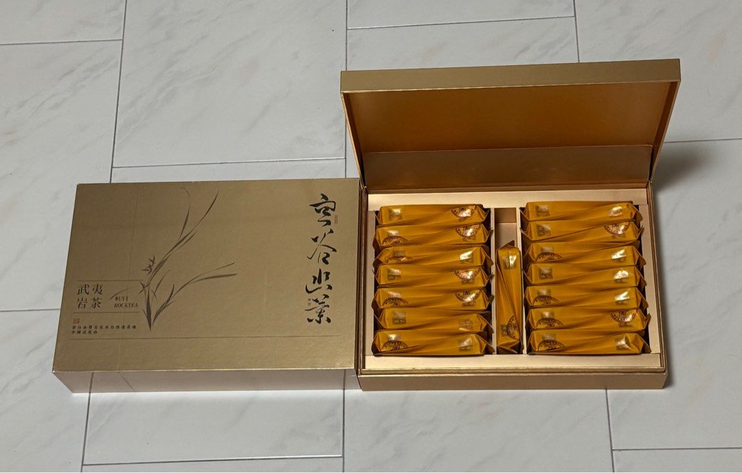 武夷岩茶 Wu Yi Rock Tea gift box 250g Year 2025 , Food & Drinks, Other Food ...