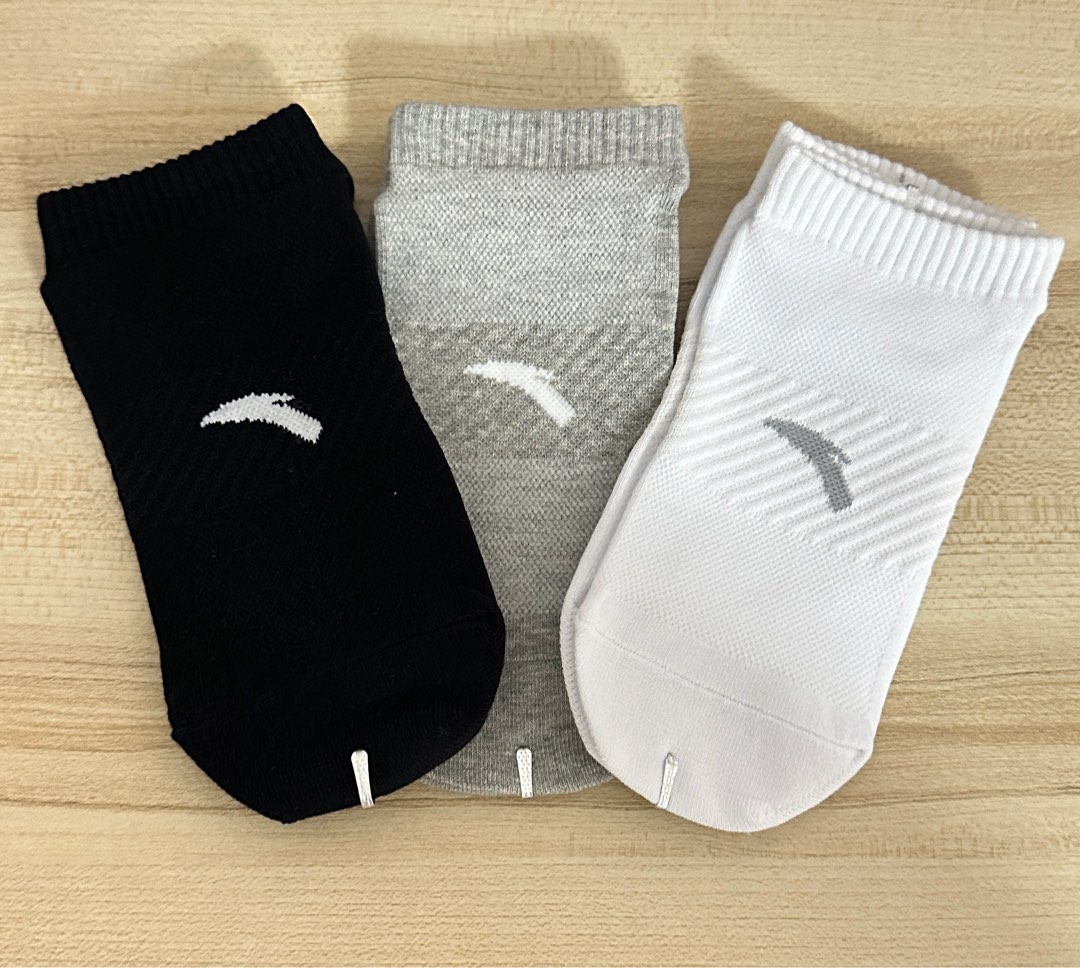 ANTA Socks, Men's Fashion, Watches & Accessories, Socks on Carousell