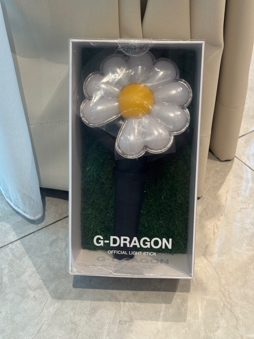 G-Dragon GD Official Light Stick GD Light stick, Hobbies & Toys ...
