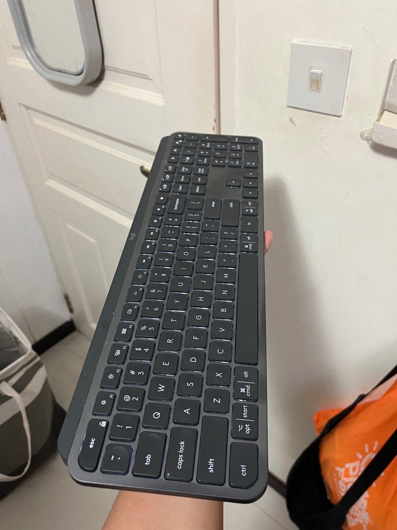 Logitech MX Keys Business Wireless Keyboard w/ backlight, Computers ...