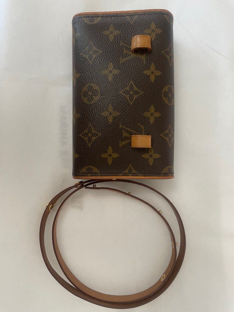 LV Presbyopia chest bag and waist bag multiple uses, Women's Fashion ...