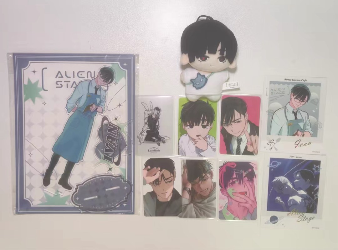 [OFFICIAL] Ivan Alien Stage Set, Hobbies & Toys, Collectibles ...