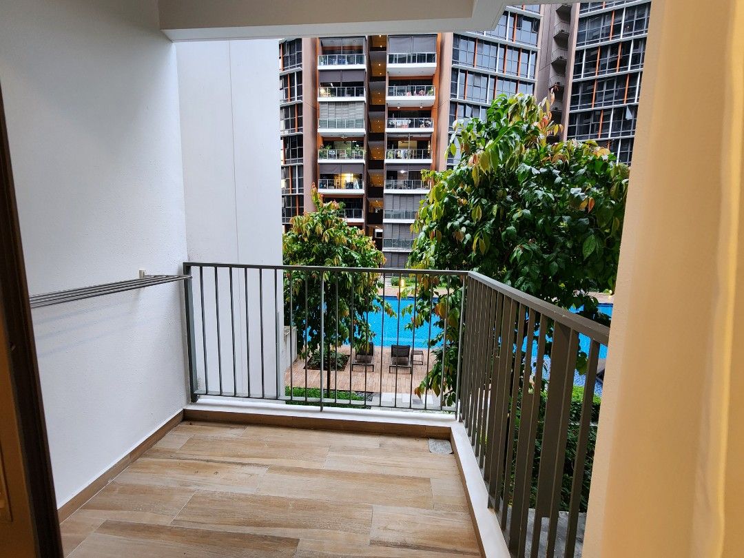 Sims Urban Oasis - available now for short term rental - ladies only ...