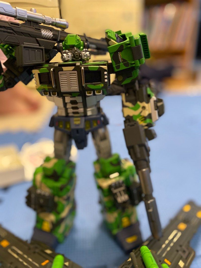 Transformers Tfc stc-01nb nuclear blast vet. 變形金剛 核彈文 核彈指揮官 連配件武器, 興趣及 ...