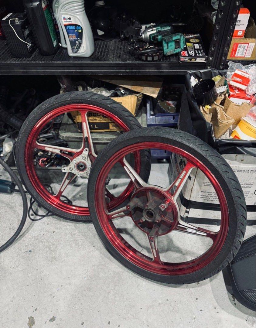 17inch nmax v2 rim, Motorcycles, Motorcycle Accessories on Carousell