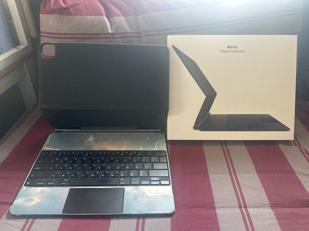 Apple iPad Pro 12.9 Magic Keyboard - Sky Design, Computers & Tech ...