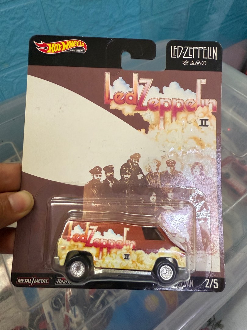 Hot Wheels Premium Led Zeppelin II Super Van, Hobbies & Toys, Toys ...
