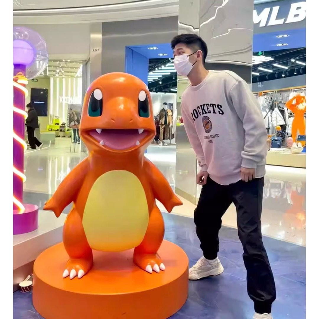Life Size Charmander Bulbasaur Squirtle Pikachu Pokemon Nintendo ...