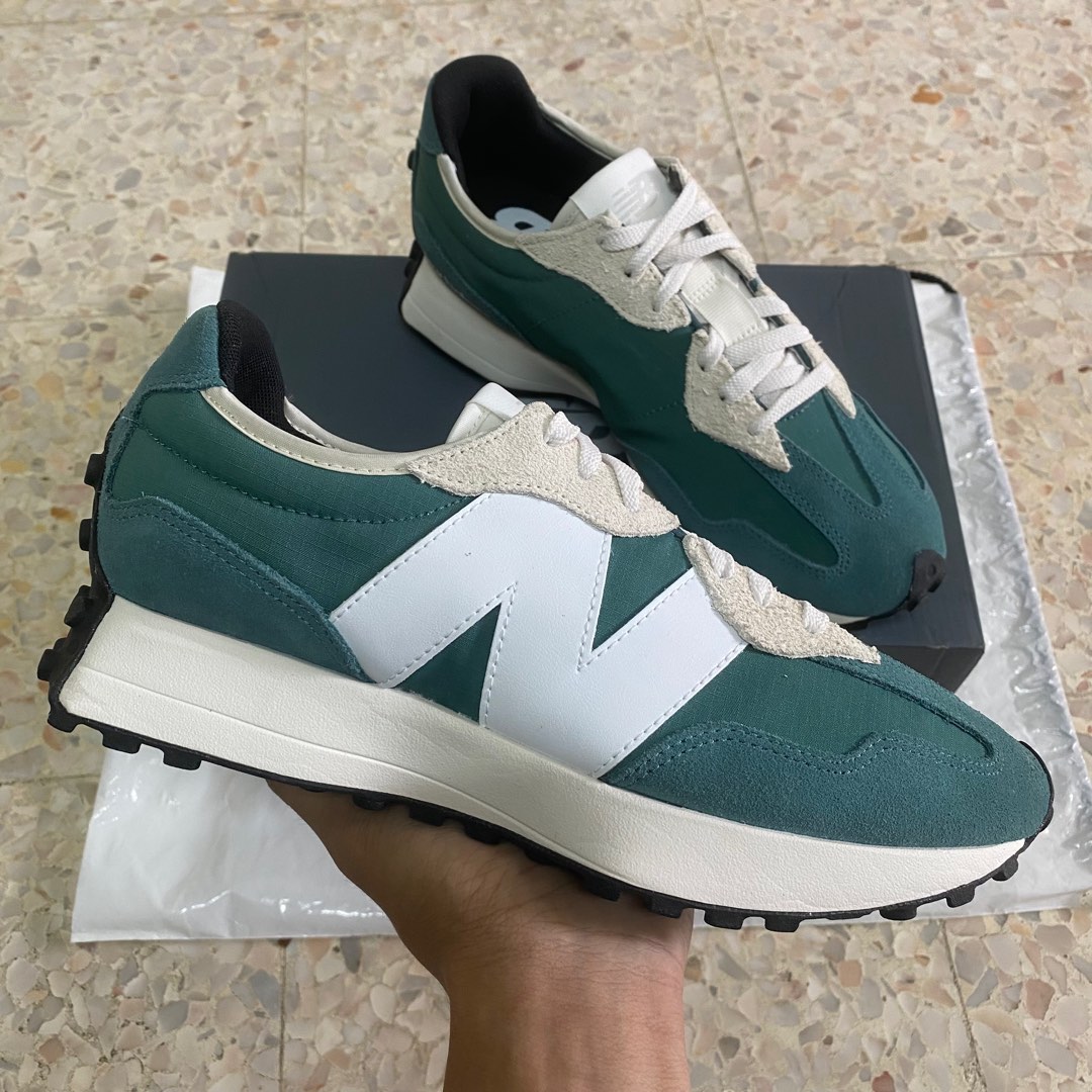 New Balance 327, Men's Fashion, Footwear, Sneakers on Carousell