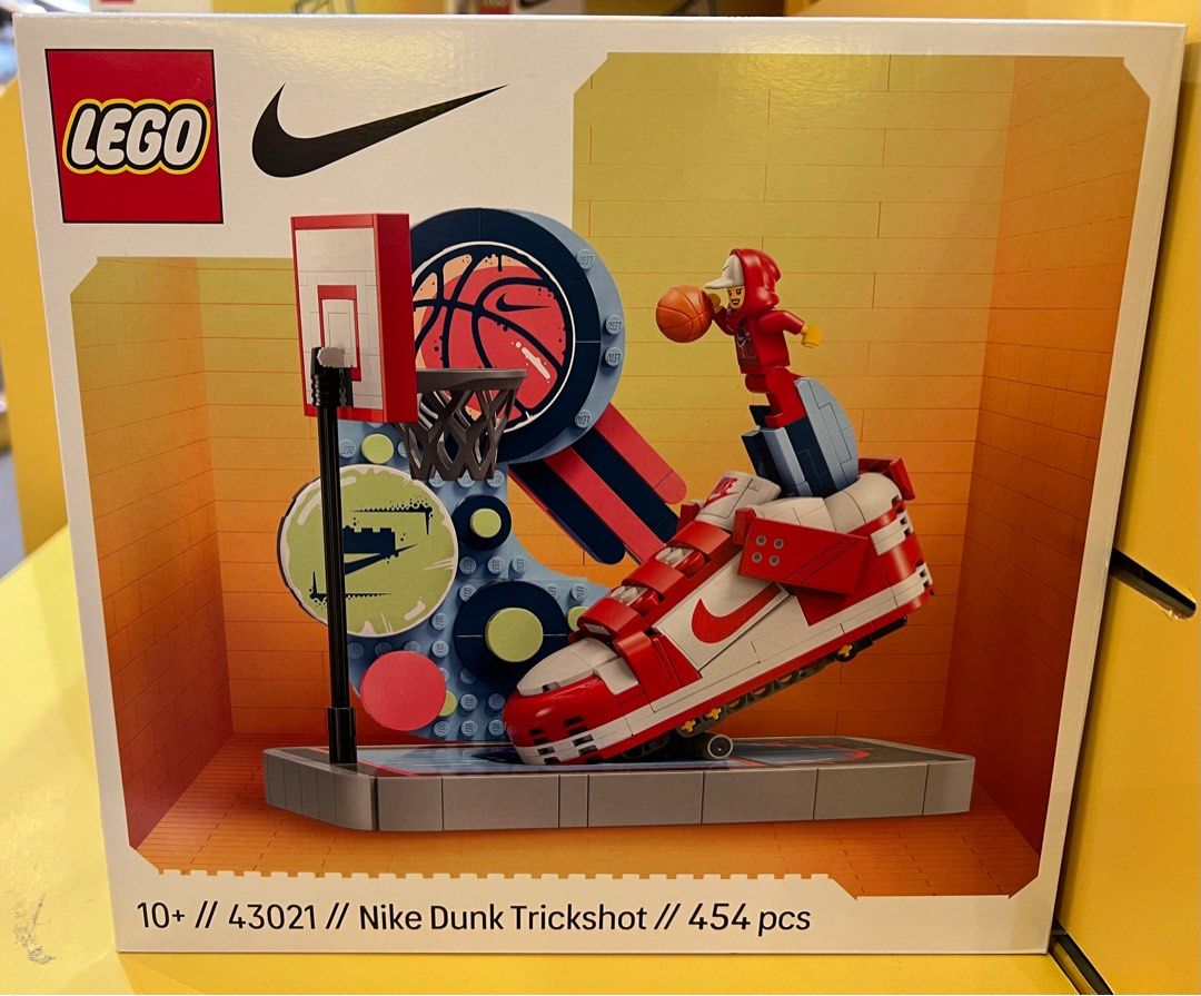 🔥READY STOCK🔥 LEGO 43021 Nike Dunk Trickshot, Hobbies & Toys, Toys ...
