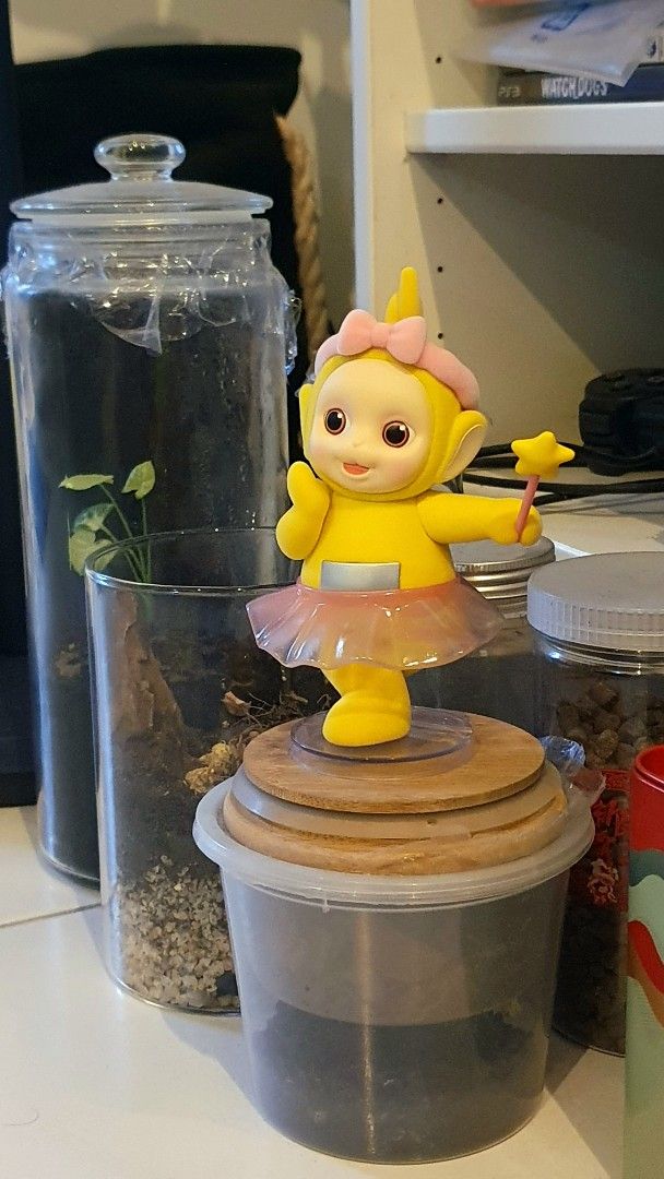 Teletubbies Laa-Laa Figure, Hobbies & Toys, Toys & Games on Carousell