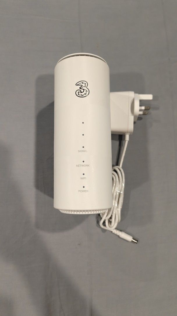 ZTE 3 Broadband Router 5G Simcard, Computers & Tech, Parts ...