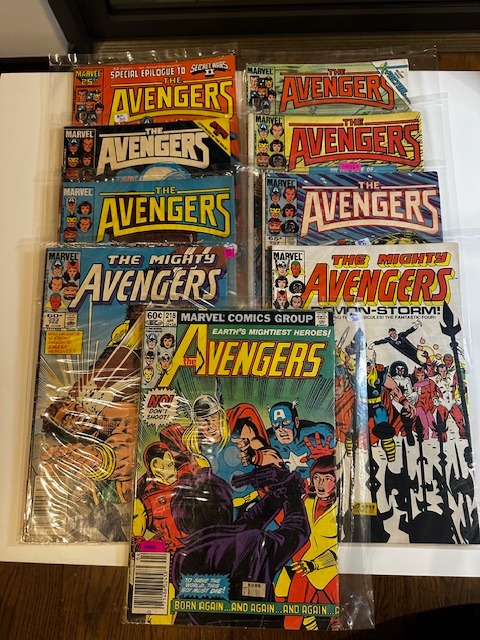 Avengers Comic Lot of 9 (Issues #218, 249, 252, 256, 257, 259, 261, 263 ...