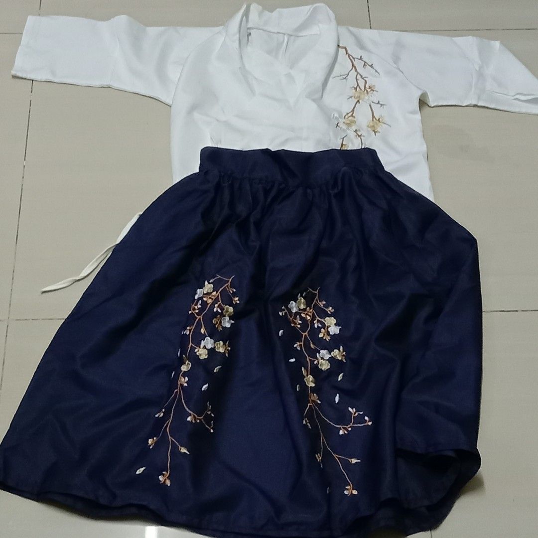 Embroidered Hanfu Set Navy Blue and White Good Quality, Women's Fashion ...