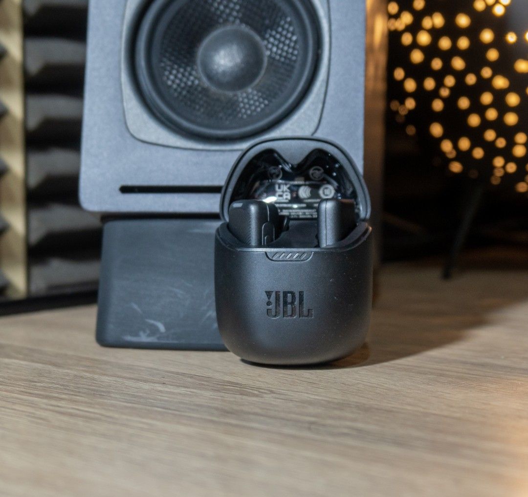 Wireless Microphone For Android w/USB C For Vlogs & Recording: JBL ...