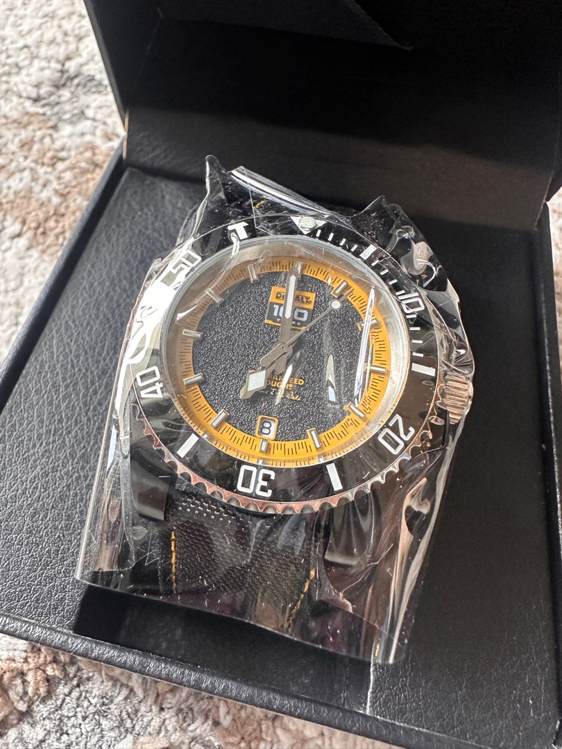 Limited Edition Dewalt 100 years Seiko Automatic Watch, Men's Fashion ...