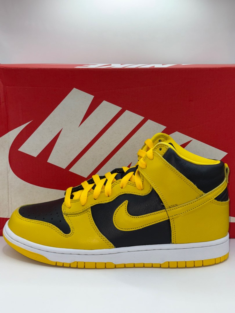 [Multiple Sizes] Nike Dunk High SP “Iowa”, Men's Fashion, Footwear ...