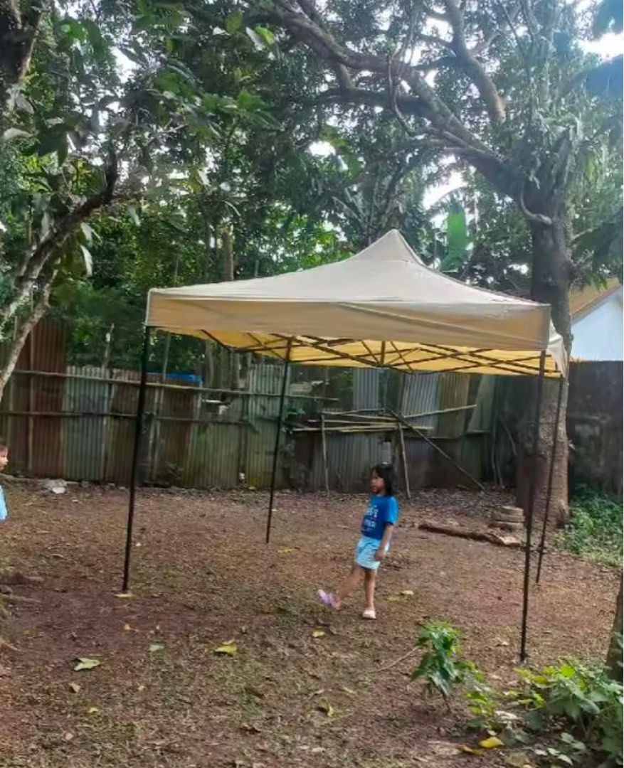 Retractable Canopy Tent - 3m x 3m and 2m x 2m, Sports Equipment, Hiking ...