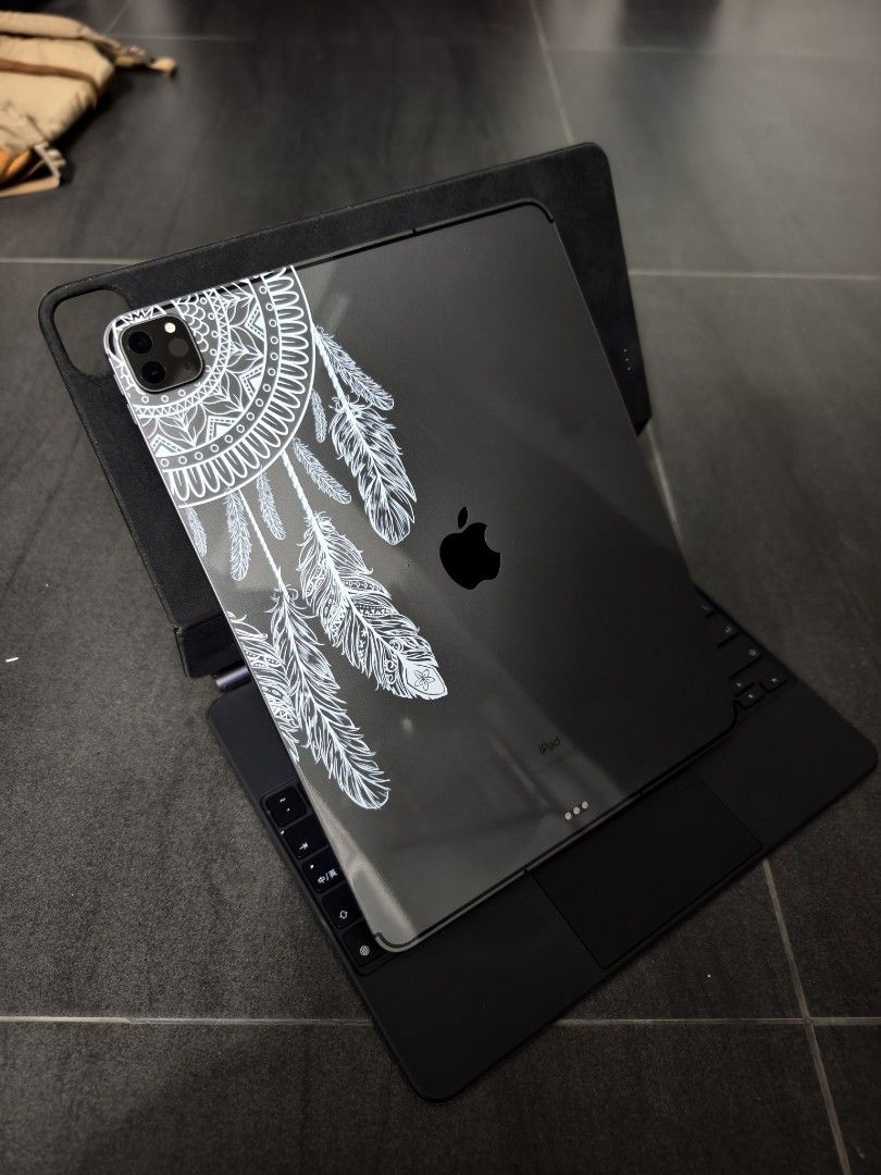 Apple iPad Pro 12.9 5th 5G 256GB 連 Magic Keyboard, 手提電話, 平板電腦, 平板電腦 ...