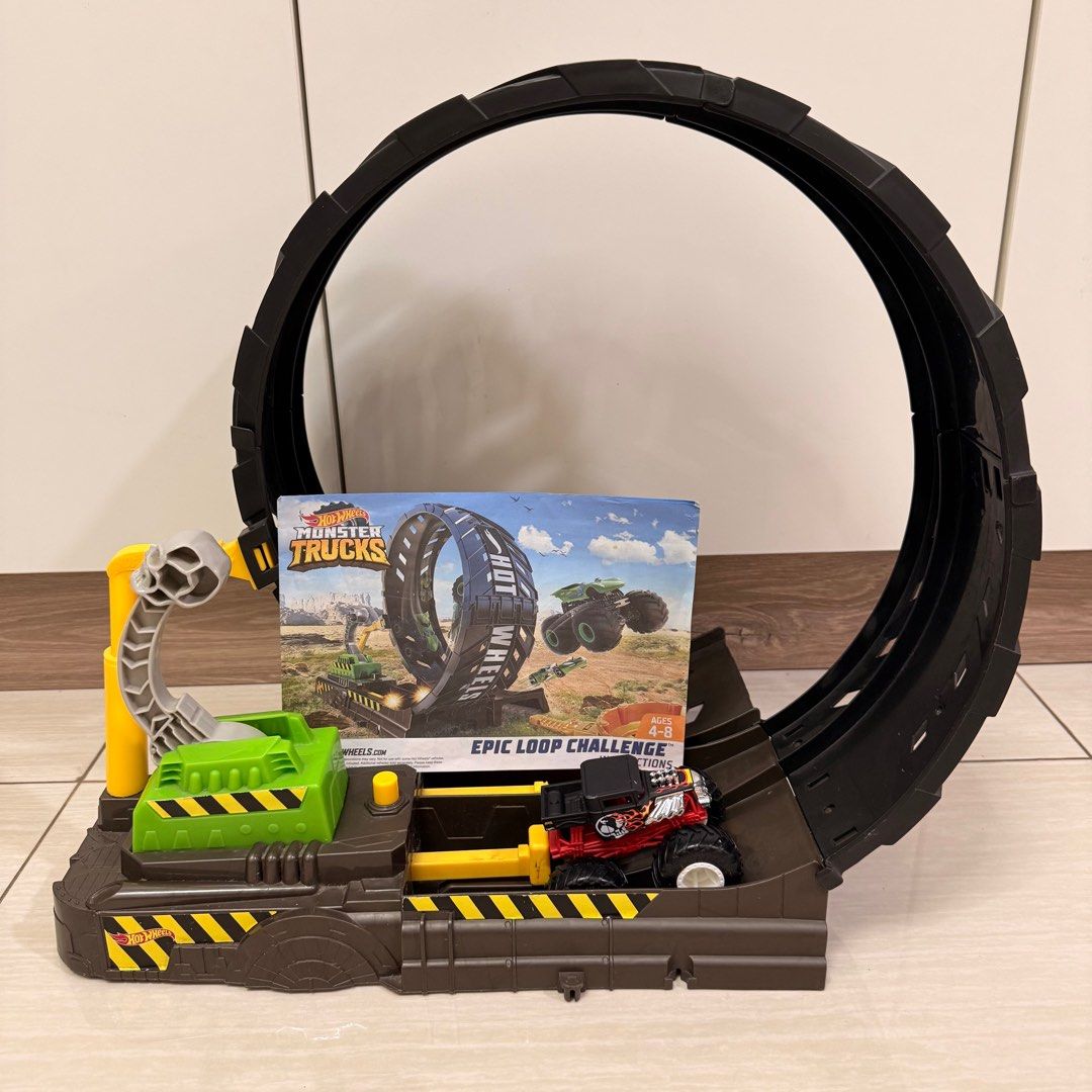 hot wheels loop challenge