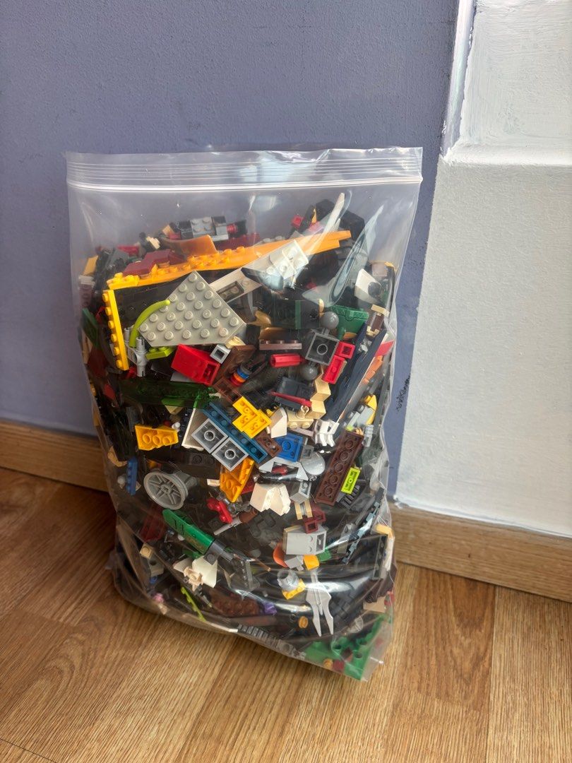 LEGO Assorted Bricks Bulk, Hobbies & Toys, Toys & Games on Carousell