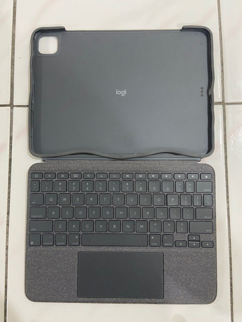Logitech Combo Touch Ipad Pro (Keyboard case), Mobile Phones & Gadgets ...