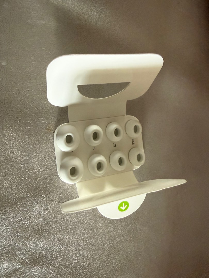 Swap size of Apple AirPods Pro 3 - Brand New ear bud ear tip Exchange ...