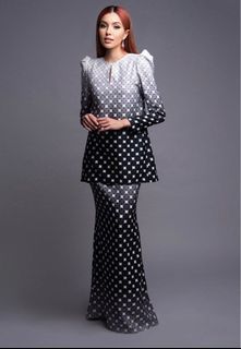 Rizman Ruzaini, Women's Fashion, Muslimah Fashion, Baju Kurung & sets ...