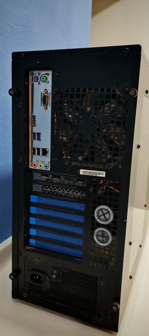 Sharkoon PC Case with GTX Graphics Card, Computers & Tech, Parts ...