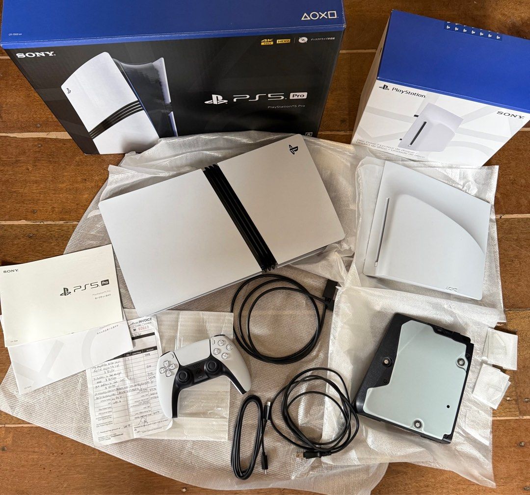 Sony Playstation PS5 Pro with Disc Drive, Video Gaming, Video Game ...