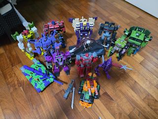 Transformers Collaborative: Ghostbusters x Transformers Ectotron Ecto-1 ...