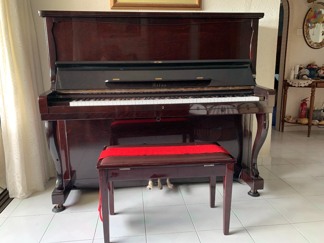 Atlas A55M Upright Piano (Well-maintained), Hobbies & Toys, Music ...