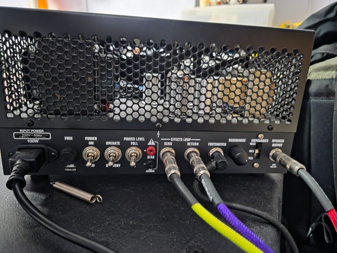 EVHiii 15w Tube Head LBX Stealth & EL34 Cab 2x12, Hobbies & Toys ...