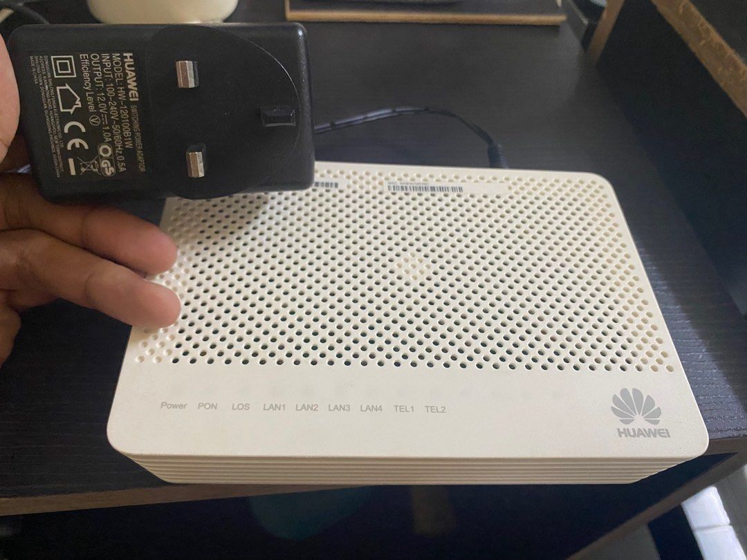 Huawei EchoLife HG8240H5 GPON Terminal Fibre Optic Modem, Computers ...