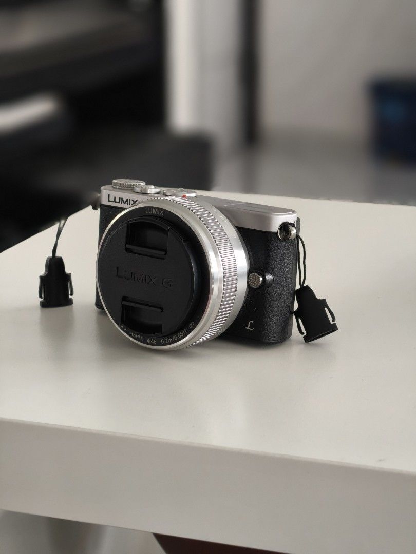 smallest panasonic camera