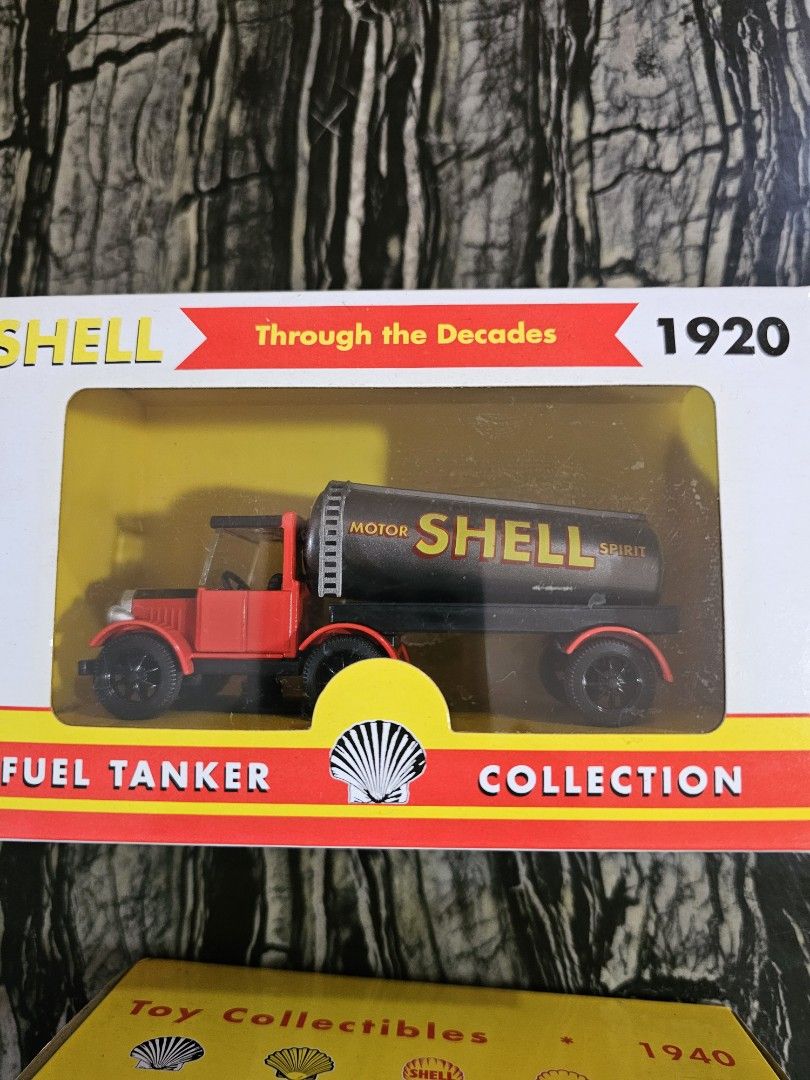 Shell Fuel Tanker Collection - Through the Decades, Hobbies & Toys ...
